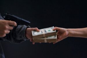Robbery vs Burglary | 5 Key Differences You Need to Know!